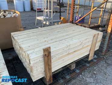 Repocast.com® | Lot of (260) 1-1/2" spindles - 62 3/4 L