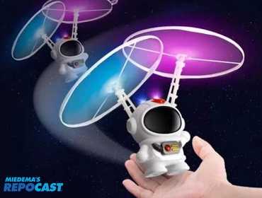 Repocast.com® | New Levitating/Flying Spaceman toy....