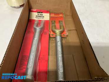 Repocast.com® | (2) KD Tools 1-#2288 Tie rod separator...