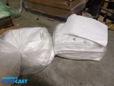 Repocast.com® | Lot of (200) Condor; absorbent pads,...