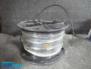 Repocast.com® | Lot of (500)ft southwire; building...