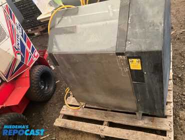 Repocast.com® | Folding Chair Washing Machine