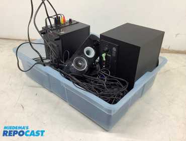 Repocast.com® | Lot of (1) Logitech Sound System