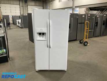 Repocast.com® | Frigidaire FFHS2611LWKA Refrigerator
