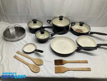 Repocast.com® | 16-Piece Pot and Pan Set with Lids. By...
