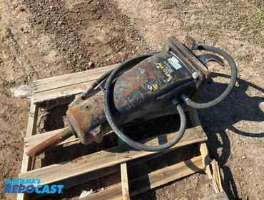 Repocast.com® | John Deere HH20C Hydraulic Hammer...