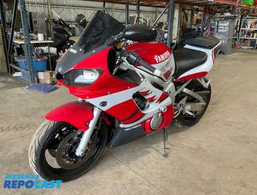 Repocast.com® | 2000 Yamaha YZF-600 R6 Motorcycle