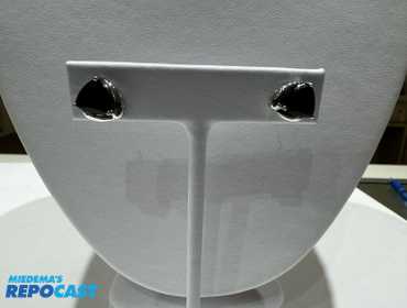 Repocast.com® | 14k White Gold and Onyx Earrings...