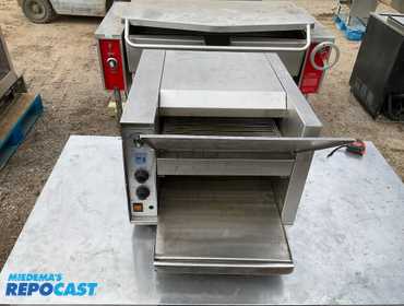 Repocast.com® | APW AT30 Toaster