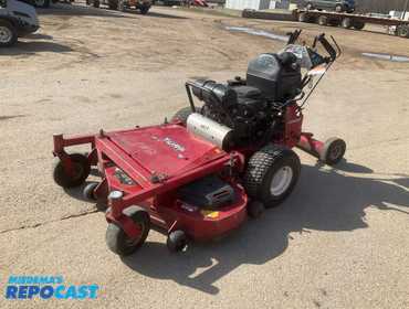 Repocast.com® | 2017 Exmark Turf Tracer X-Series 52”...