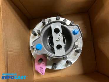 Repocast.com® | (4) New Conmet Hubs, Part Number 10084930