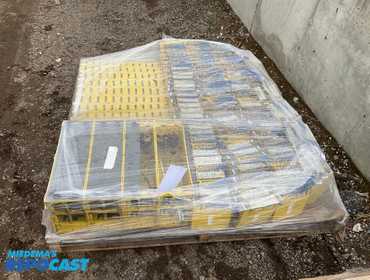 Repocast.com® | Skid of Fanuc slot racks, and input...