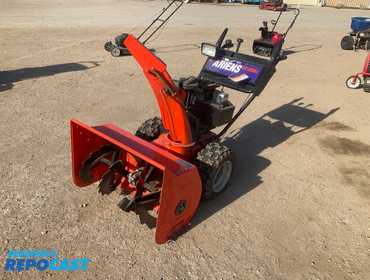 Repocast.com® | Ariens ST1028 2-stage snowblower, 10hp...