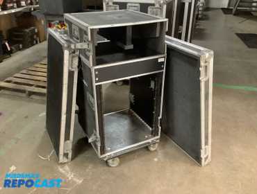 Repocast.com® | Road case on casters with multiple...