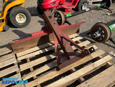 Repocast.com® | Farm tractor rear blade. Good original...