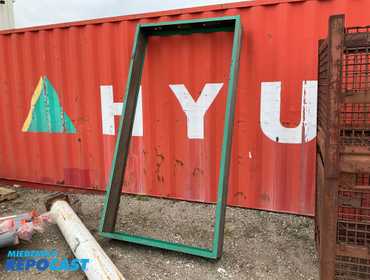 Repocast.com® | Outdoor 4' x 8' sign frame