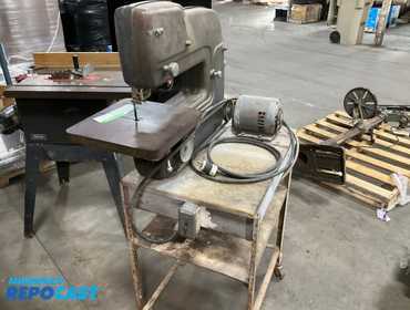 Repocast.com® | Lot of (1) Craftsman Bandsaw, Model