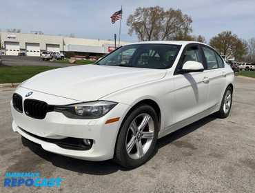 Repocast.com® | 2015 BMW 320i xDrive