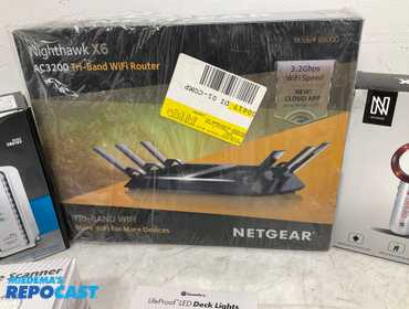 Repocast.com® | Misc. box of electronics. Includes a...