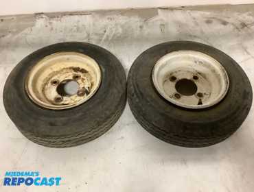 Repocast.com® | (2) Matching utility trailer wheels...