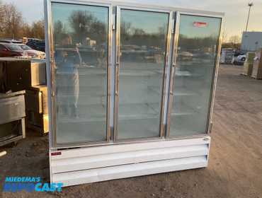 Repocast.com® | Howard/McCray 3 door glass freezer...