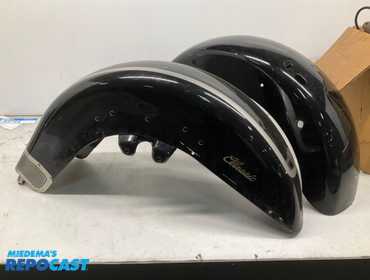 Repocast.com® | Lot of (2) Motorcycle Fenders ...