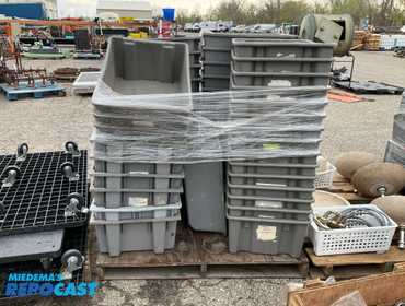 Repocast.com® | Skid of stack and nest containers, used