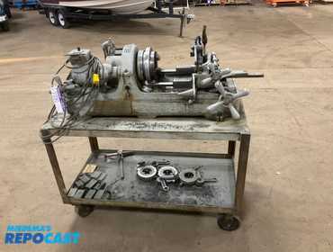 Repocast.com® | Beaver Model B Pipe Threading Machine,...