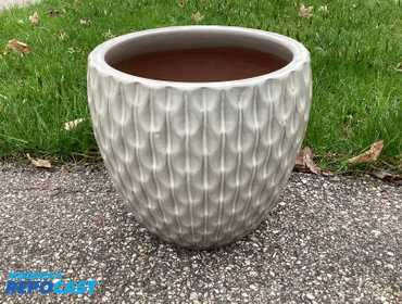 Repocast.com® | New Marshall Pottery by Deroma, Buxom...