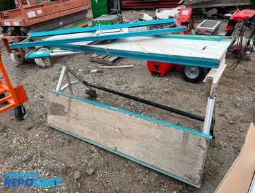 Repocast.com® | EZ ANGLE SIDING CUTTING TABLE WITH...