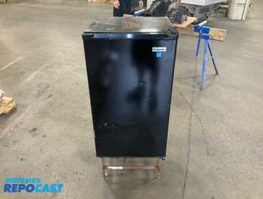 Repocast.com® | Criterion CCR33CE1B Mini Refrigerator
