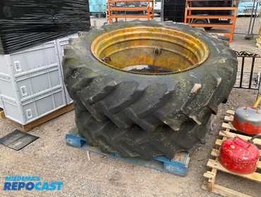 Repocast.com® | Farm tractor rear 38 inch double bevel...