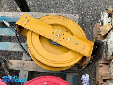Repocast.com® | GRACO 1800 psi oil reel. Worked when...