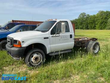 Repocast.com® | 2001 Ford F-450 Super Duty XL Cab and...