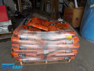 Repocast.com® | Pallet load of (29) perma-patch 60lb...