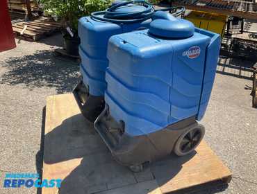 Repocast.com® | Lot of (2) Steamatic Model 8600A-US...