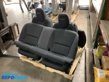 Repocast.com® | Set of 2013 Chevy Camaro SS seats with...