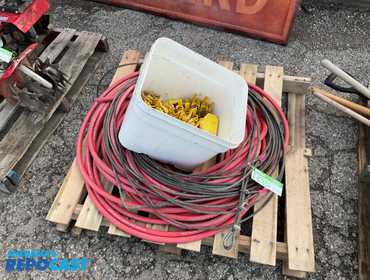 Repocast.com® | Skid lot including: steel cable, cable...