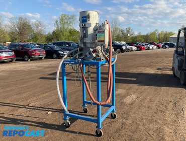 Repocast.com® | Industrial Matsui hopper, on wheels