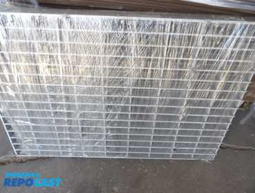 Repocast.com® | Lot of (2) New fibergrate moltruded...