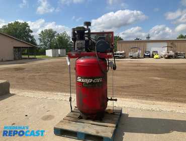 Repocast.com® | Snap-On Signature Series 80 gallon air...