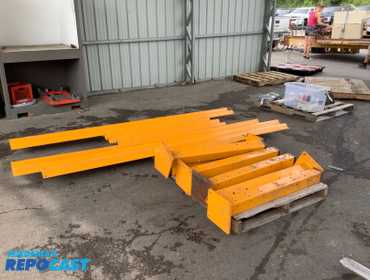 Repocast.com® | Lot of (6) Various Sized Omega...