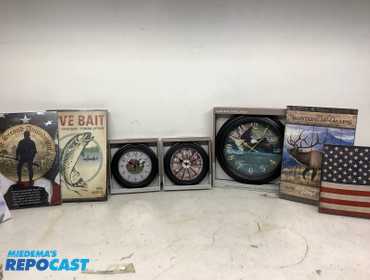 Repocast.com® | Assorted clocks and wall art. All new...