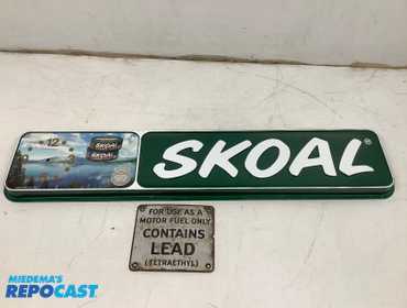 Repocast.com® | Lot of (1) Vintage Metal Gas Pump Sign...