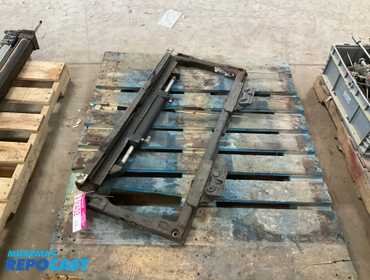 Repocast.com® | Cascade class 2 forklift carriage with...