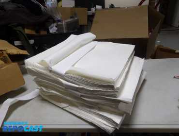 Repocast.com® | Lot of (700) dry wipe sheets, heavy...