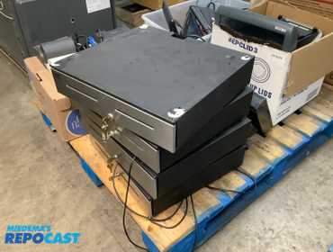 Repocast.com® | Lot of four micros Oracle cash drawers...