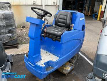 Repocast.com® | Lot of (1) Clarke Boost 32 Ride-On...