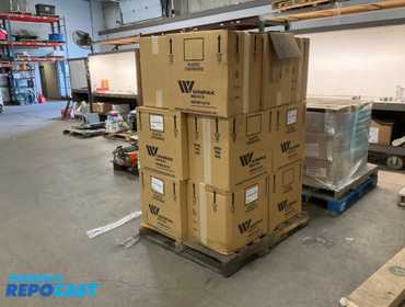 Repocast.com® | Skid Lot of Winpak Plastic containers...
