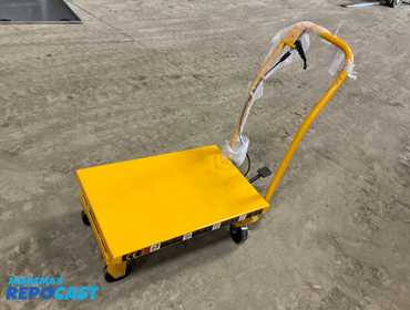 Repocast.com® | Platform lift cart w/ handle and foot...